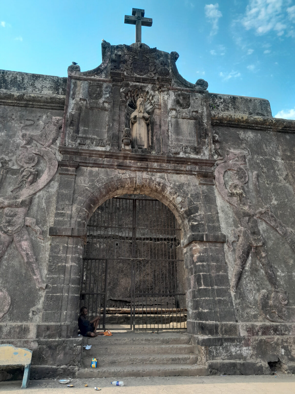 THE 3 BEST & AMAZING PLACES TO EXPLORE IN DAMAN - Roaming With Roads