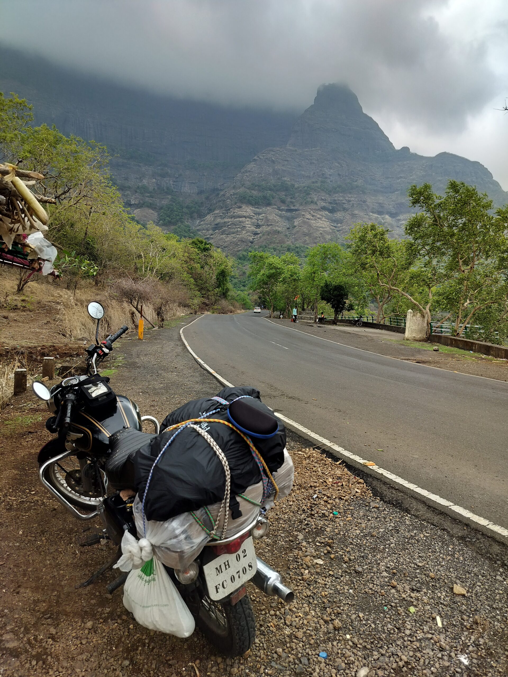 AMAZING ROAD TRIP TO PRISTINE JUNNAR – A PLACE WITH HISTORICAL SIGNIFICANCE - Roaming With Roads